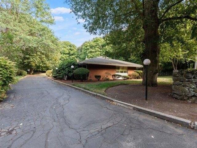 condo with 2 bedroom, Brookline MA DS101895810