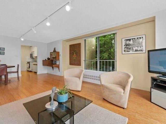 condo with 2 bedroom, Brookline MA DS104041999