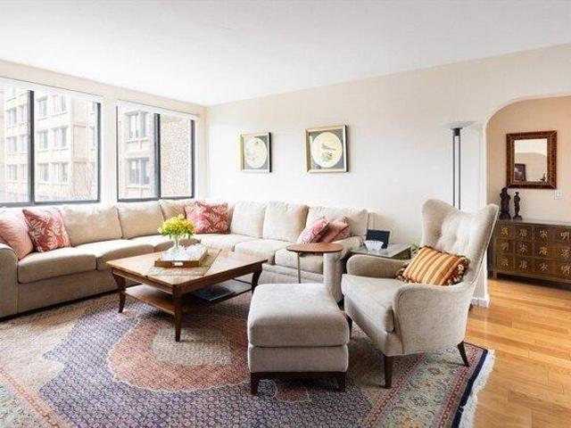 condo with 2 bedroom, Brookline MA ES103588267