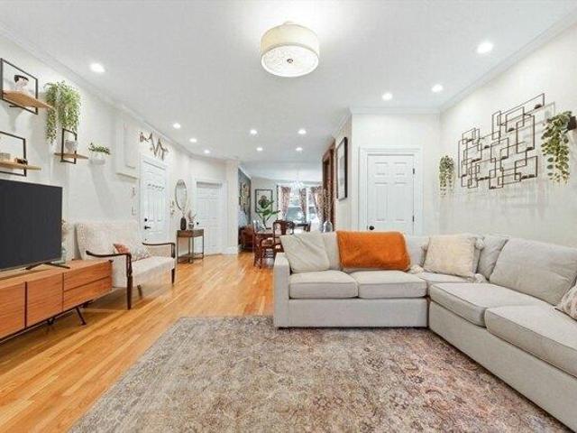 condo with 2 bedroom, Brookline MA ES103848283