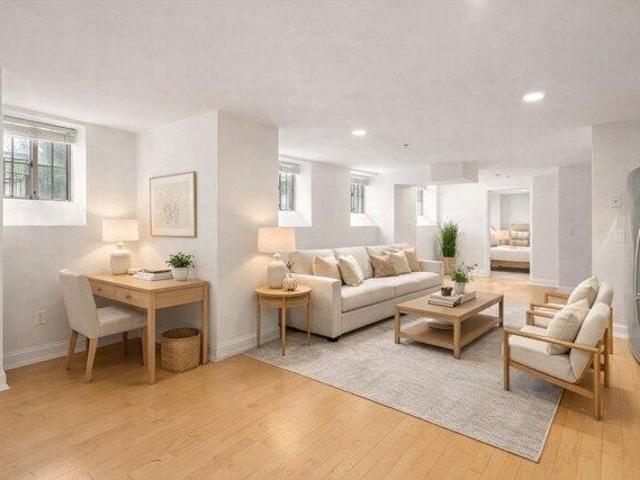 condo with 2 bedroom, Brookline MA ES103850198