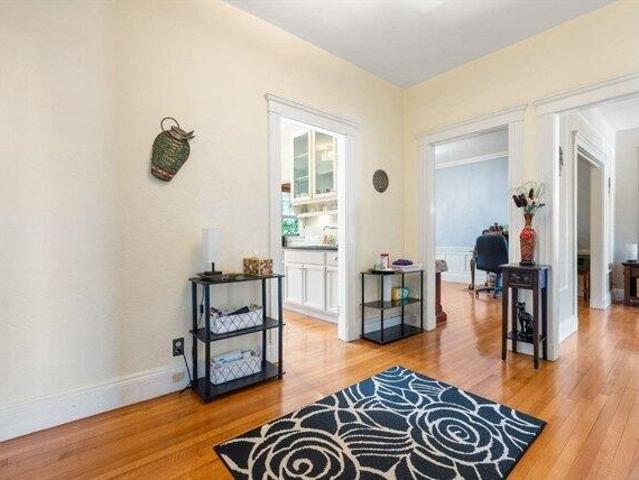 condo with 2 bedroom, Brookline MA ES103852969
