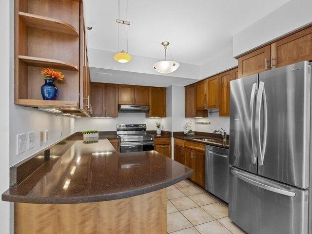 condo with 2 bedroom, Brookline MA ES103186764