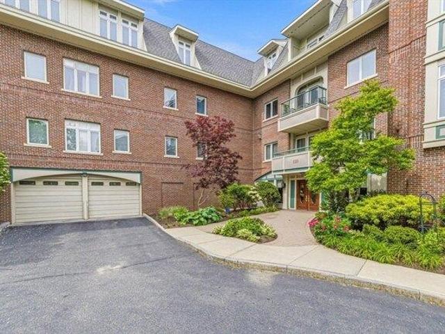 condo with 2 bedroom, Brookline MA ES103221564