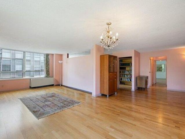 condo with 2 bedroom, Brookline MA ES103250237