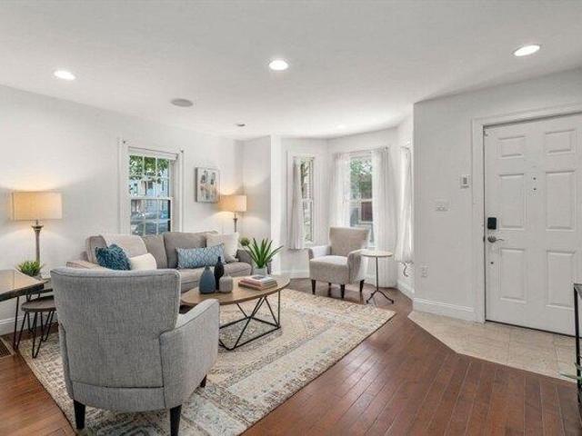 condo with 2 bedroom, Brookline MA ES104263248