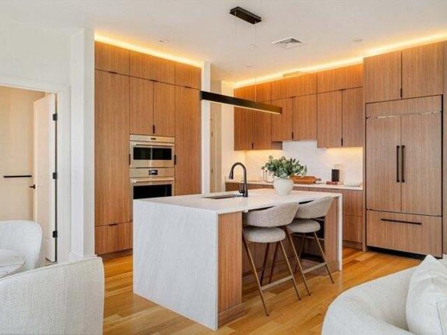 condo with 2 bedroom, Brookline MA ES105277028