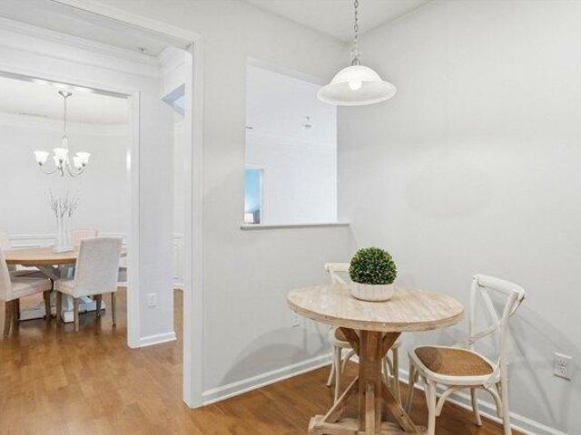 condo with 2 bedroom, Braintree MA ES103247934