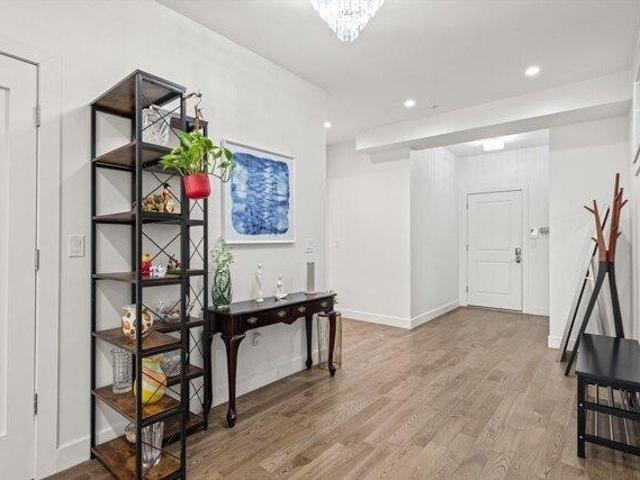 condo with 2 bedroom, Braintree MA ES104409338
