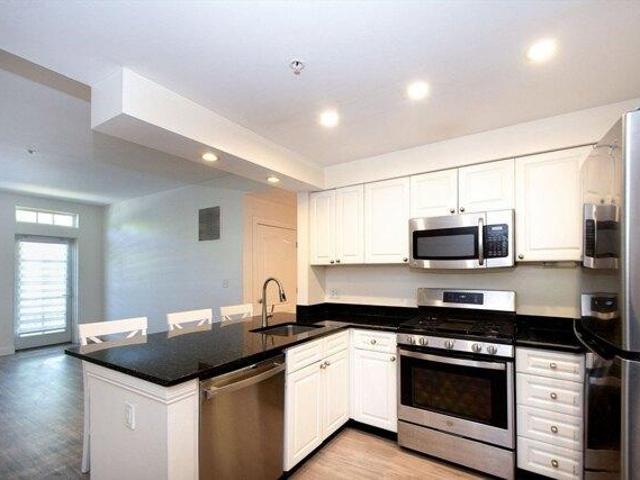 condo with 2 bedroom, Braintree MA ES104045624