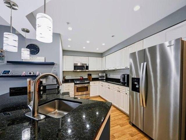 condo with 2 bedroom, Braintree MA ES105123886