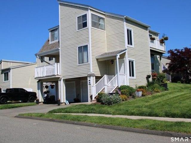 condo with 2 bedroom, Branford CT DS102828087