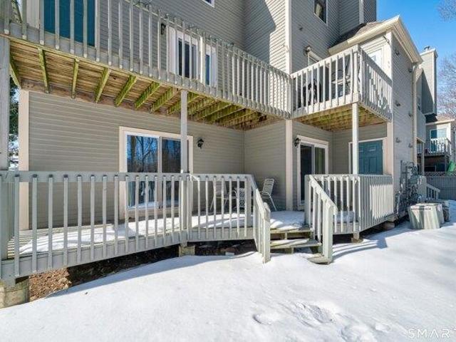 condo with 2 bedroom, Branford CT DS103126252