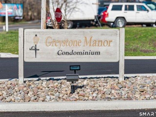 condo with 2 bedroom, Branford CT ES103126252