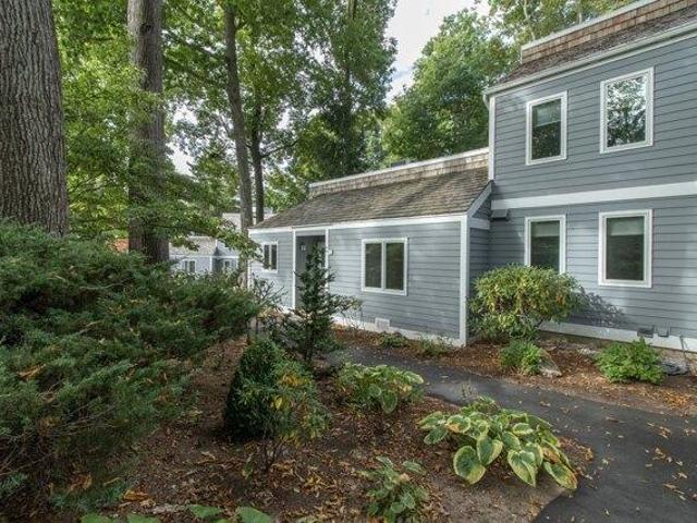 condo with 2 bedroom, Branford CT ES103500483