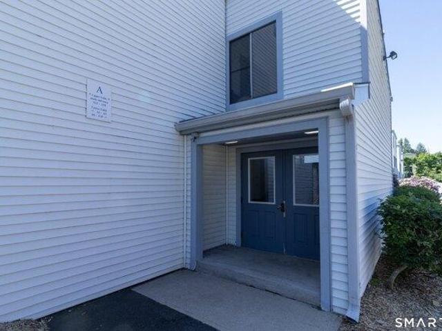 condo with 2 bedroom, Branford CT ES103930801