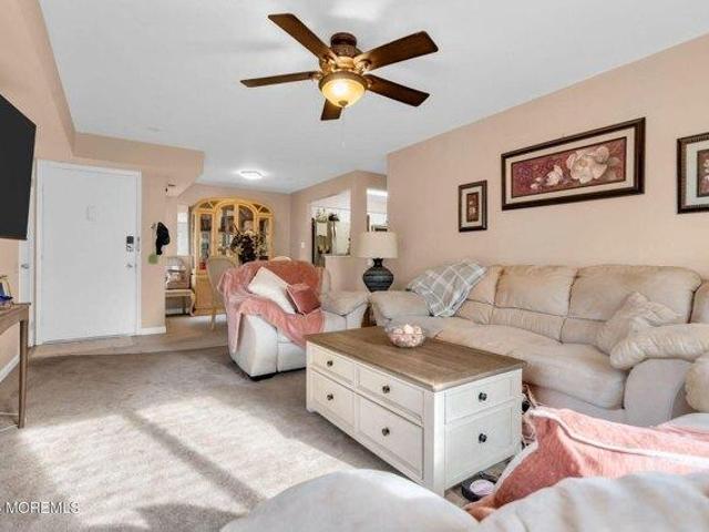condo with 2 bedroom, Brick NJ DS101747709