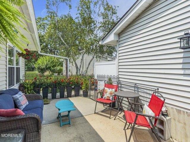 condo with 2 bedroom, Brick NJ ES105156373