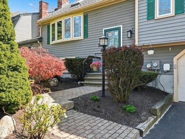 condo with 2 bedroom, Bridgewater MA DLS102345110