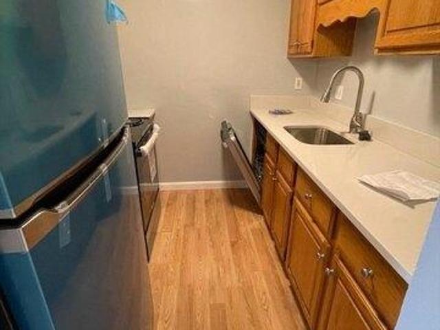 condo with 2 bedroom, Bridgewater MA DS103071802
