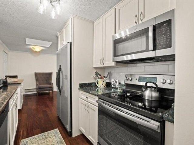 condo with 2 bedroom, Bridgewater MA ES103035954