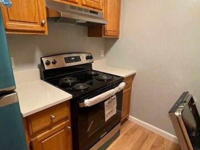condo with 2 bedroom, Bridgewater MA ES104515179