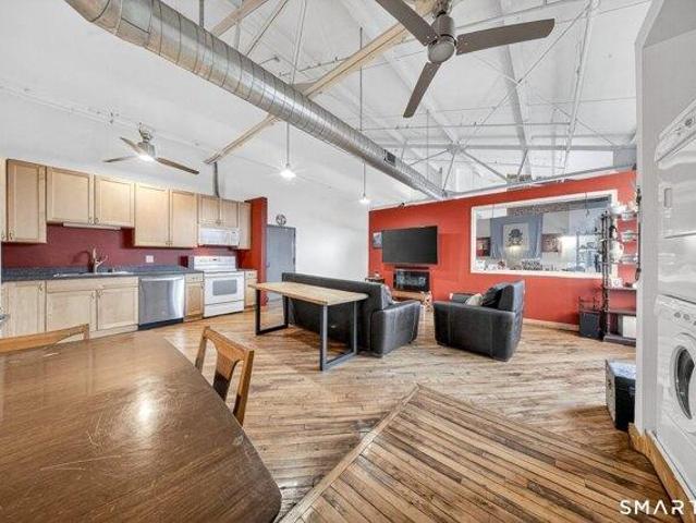 condo with 2 bedroom, Bridgeport CT DLS101780918