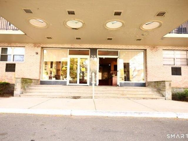 condo with 2 bedroom, Bridgeport CT DS102218256
