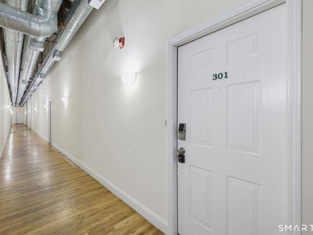 condo with 2 bedroom, Bridgeport CT ES104329265