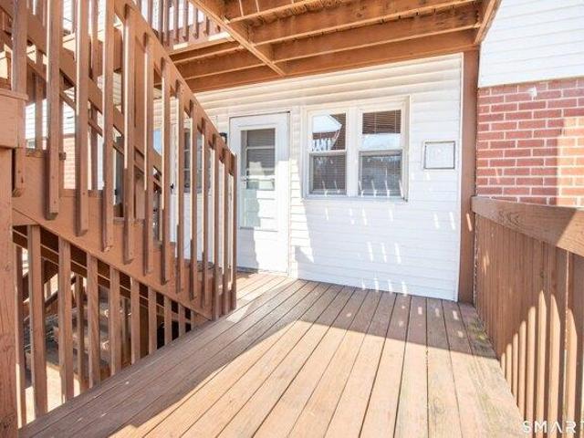 condo with 2 bedroom, Bridgeport CT ES104332789