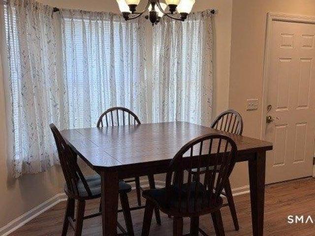condo with 2 bedroom, Bridgeport CT ES105123528
