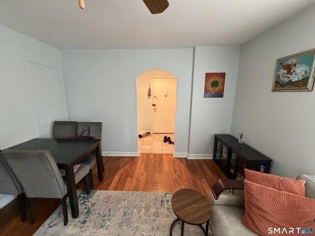 condo with 2 bedroom, Bridgeport CT ES105203773