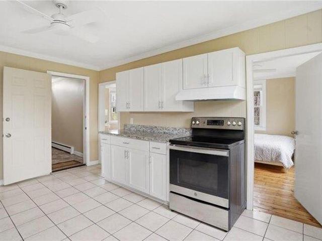 condo with 2 bedroom, Bristol RI ES103494896
