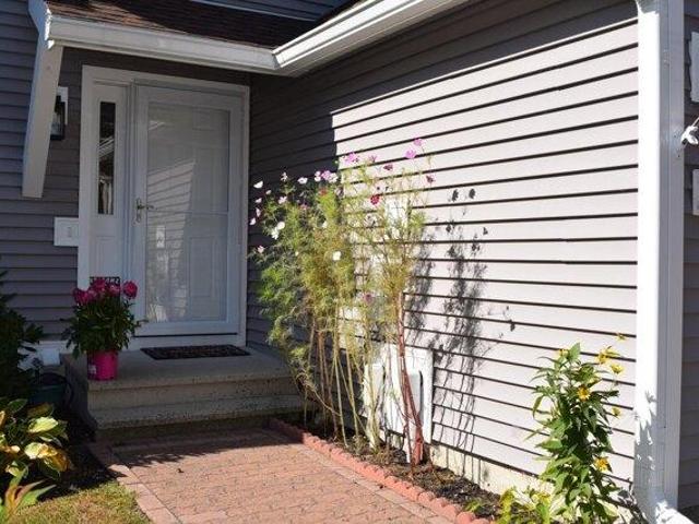 condo with 2 bedroom, Brunswick ME ES103223456