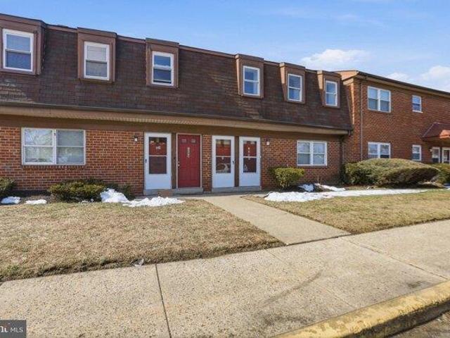 condo with 2 bedroom, Burlington NJ DS102779091