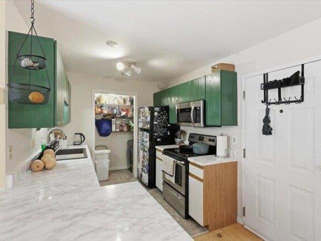 condo with 2 bedroom, Burlington VT DLS102729102