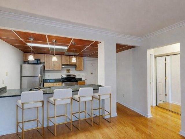 condo with 2 bedroom, Burlington VT DLS102828028