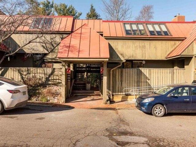condo with 2 bedroom, Burlington VT DS104112651