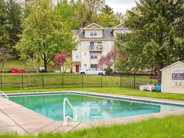 condo with 2 bedroom, Burlington VT DS103666658