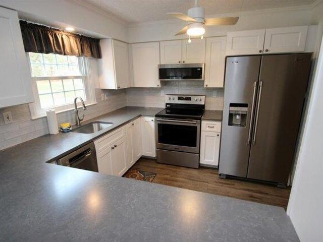 condo with 2 bedroom, Burlington VT ES104010874