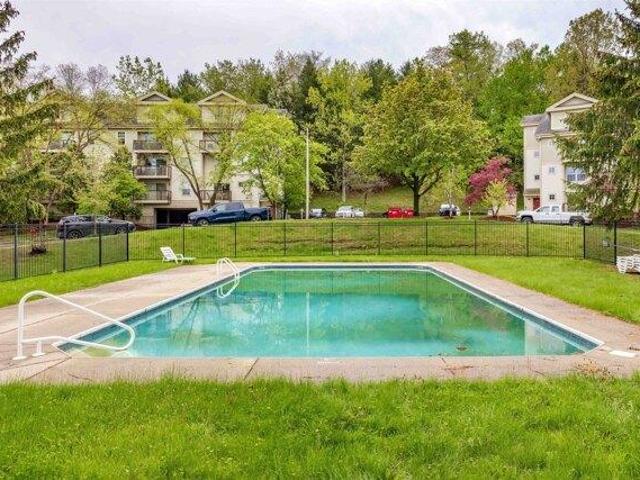 condo with 2 bedroom, Burlington VT ES104604983