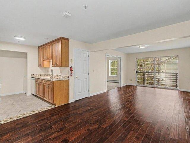condo with 2 bedroom, Burlington VT ES105116727