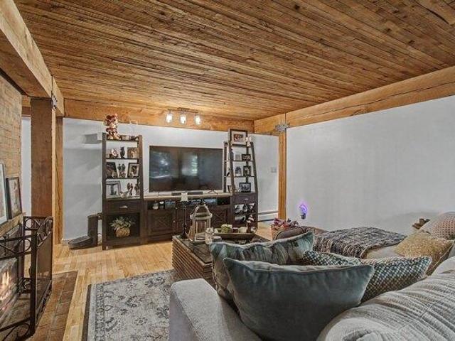 condo with 2 bedroom, Burlington VT ES105124872