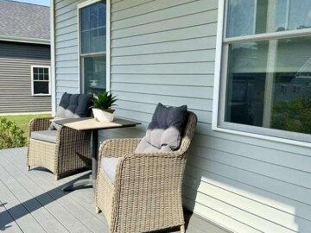condo with 2 bedroom, Buzzards Bay MA DLS102799937