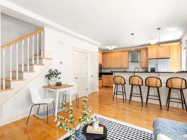 condo with 2 bedroom, Cambridge MA DLS102446893