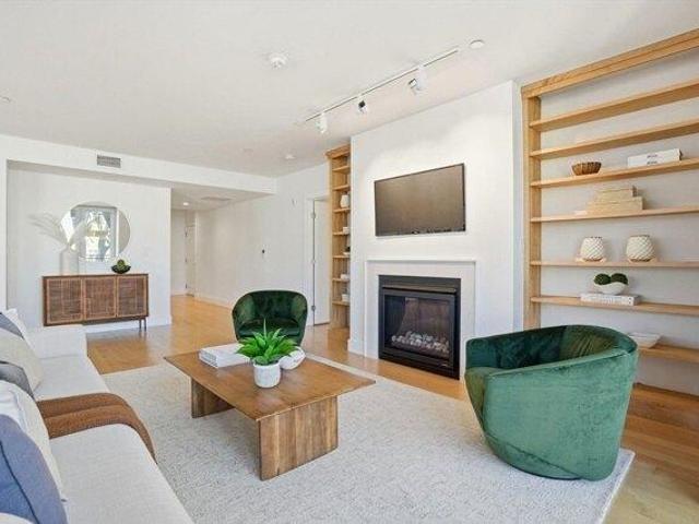 condo with 2 bedroom, Cambridge MA DLS102586700