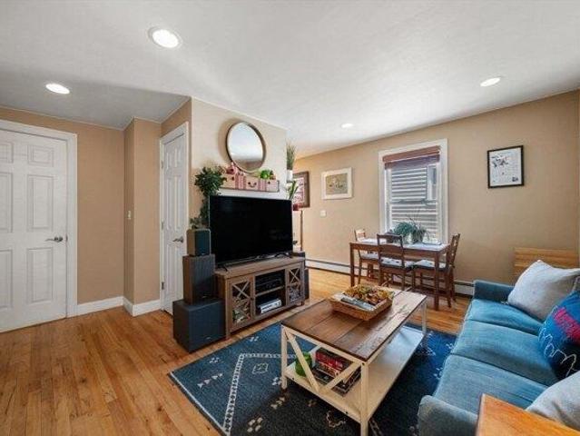 condo with 2 bedroom, Cambridge MA DS103163423