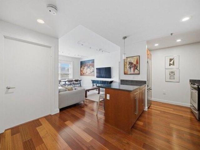 condo with 2 bedroom, Cambridge MA DS104479795