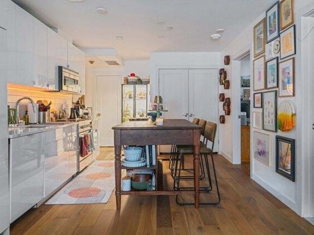 condo with 2 bedroom, Cambridge MA DS104191290