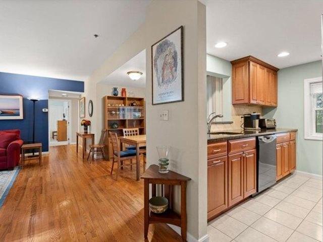 condo with 2 bedroom, Cambridge MA DS104236774